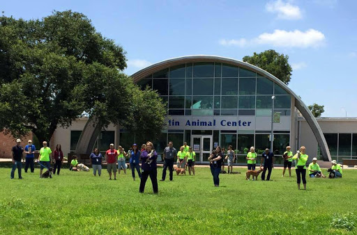 Austin Animal Center | Rating: 4.5 | 2502 Reviews | A, 7201 Levander ...