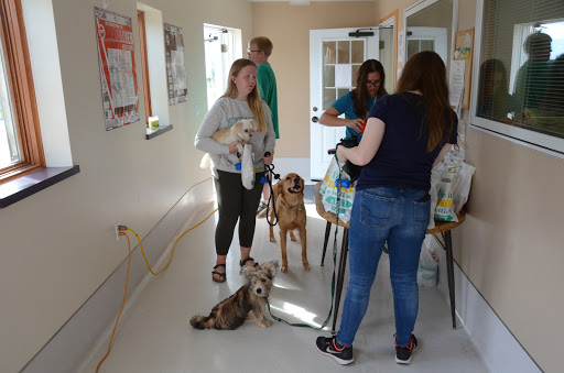 Pets R Inn | Rating: 4.1 | 284 Reviews | 2800 S Columbia Rd 123, Grand ...